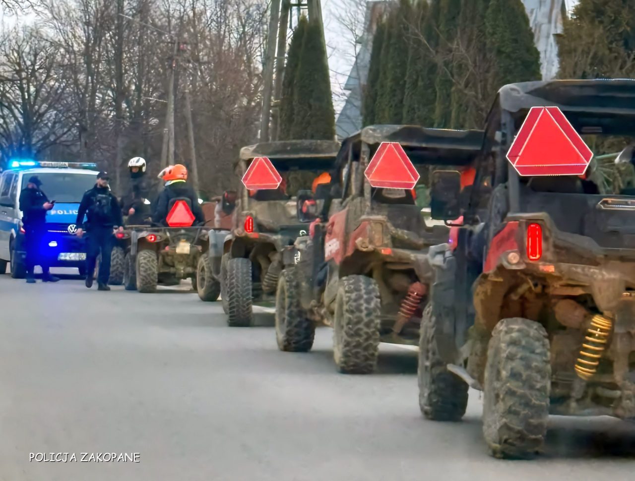 Policyjne kontrole quadów pod Tatrami. Wśród zatrzymanych kierowców był ...
